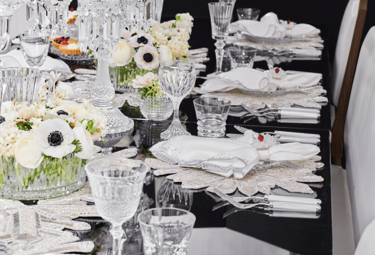 Elevate Your Space with Designer Flower Vases: Trends, Tips, and ...